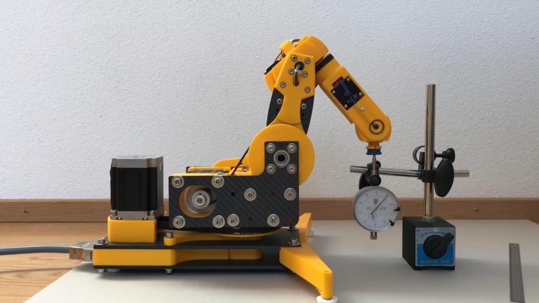 可与一些工业机械臂相媲美的一个开源6自由度机械臂SmallRobotArm – GTROB